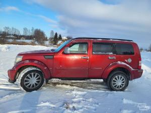 Red Dodge Nitro 2008 in Vilnius, with an engine capacity of 2.80 L and mileage of 260 thousand km for 2222 €, photo 13 on AUTOMOTO.COM.LV