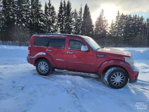 Red Dodge Nitro 2008 in Vilnius, with an engine capacity of 2.80 L and mileage of 260 thousand km for 2222 €, photo 14 on AUTOMOTO.COM.LV