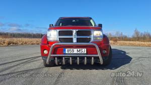 Red Dodge Nitro 2009 in Tallinn, with an engine capacity of 2.80 L and mileage of 286 thousand km for 6000 €, photo 6 on AUTOMOTO.COM.LV