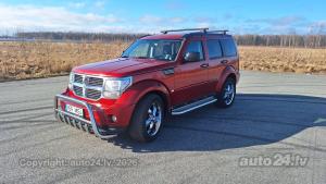 Red Dodge Nitro 2009 in Tallinn, with an engine capacity of 2.80 L and mileage of 286 thousand km for 6000 €, photo 7 on AUTOMOTO.COM.LV