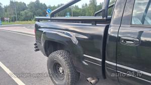 Melns Dodge RAM 1999 Tallina, ar dzinēja tilpumu 5.20 L un nobraukumu 0 tūkst. km par 7000 €, foto 8 vietnē AUTOMOTO.COM.LV