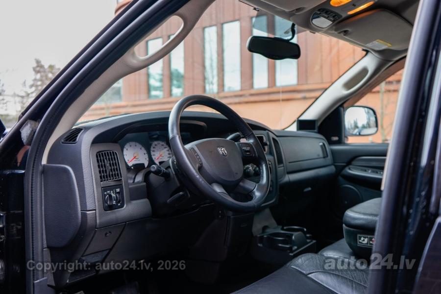 Melns Dodge RAM 2005 Tallina, ar dzinēja tilpumu 5.70 L un nobraukumu 139 tūkst. km par 19900 €, foto 16 vietnē AUTOMOTO.COM.LV