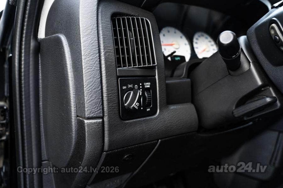 Melns Dodge RAM 2005 Tallina, ar dzinēja tilpumu 5.70 L un nobraukumu 139 tūkst. km par 19900 €, foto 17 vietnē AUTOMOTO.COM.LV