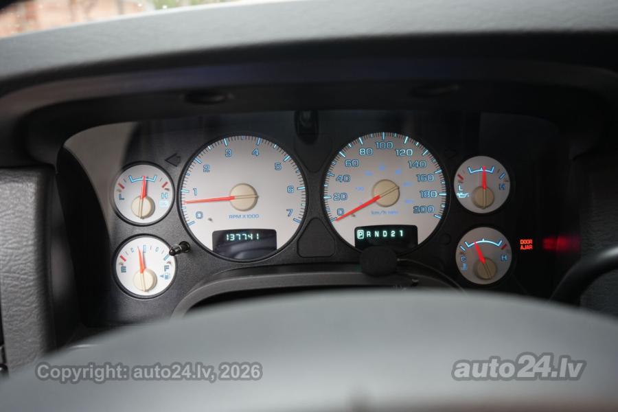 Melns Dodge RAM 2005 Tallina, ar dzinēja tilpumu 5.70 L un nobraukumu 139 tūkst. km par 19900 €, foto 19 vietnē AUTOMOTO.COM.LV