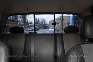 Melns Dodge RAM 2005 Tallina, ar dzinēja tilpumu 5.70 L un nobraukumu 139 tūkst. km par 19900 €, foto 24 vietnē AUTOMOTO.COM.LV
