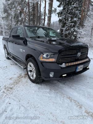 Black Dodge RAM 2015 in Tallinn, with an engine capacity of 5.70 L and mileage of 302 thousand km for 23000 €, photo 3 on AUTOMOTO.COM.LV