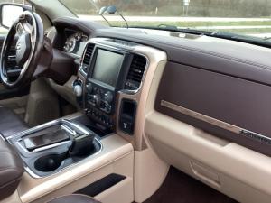 Melns Dodge RAM 2016 Tauragė, ar dzinēja tilpumu 3.00 L un nobraukumu 225 tūkst. km par 16500 €, foto 12 vietnē AUTOMOTO.COM.LV