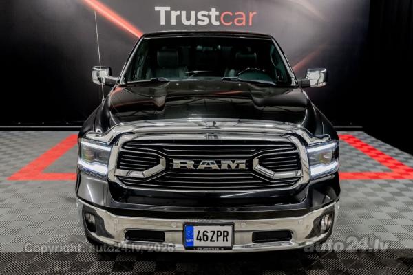 Melns Dodge RAM 2016 Pērnava, ar dzinēja tilpumu 5.70 L un nobraukumu 130 tūkst. km par 33000 €, foto 6 vietnē AUTOMOTO.COM.LV