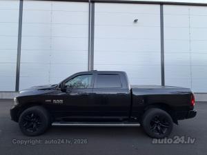 Black Dodge RAM 2016 in Haapsalu, with an engine capacity of 5.70 L and mileage of 225 thousand km for 24000 €, photo 6 on AUTOMOTO.COM.LV