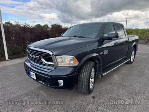 Black Dodge RAM 2018 in Tallinn, with an engine capacity of 5.70 L and mileage of 241 thousand km for 24790 €, photo 9 on AUTOMOTO.COM.LV