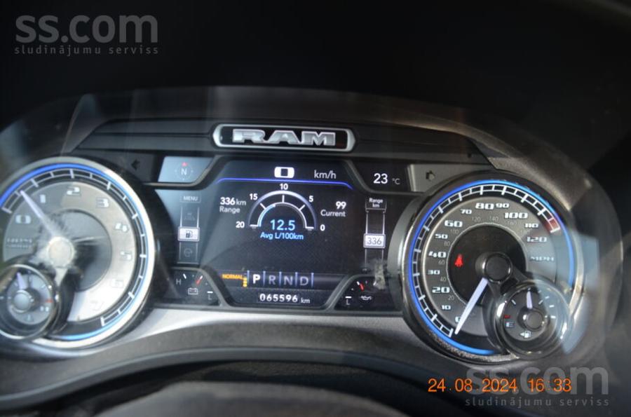 Melns Dodge RAM 2020 Rīga, ar dzinēja tilpumu 5.70 L un nobraukumu 85 tūkst. km par 42000 €, foto 11 vietnē AUTOMOTO.COM.LV
