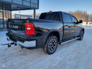 Black Dodge RAM 2025 in Siauliai, with an engine capacity of 3.00 L and mileage of 4 thousand km for 60440 €, photo 7 on AUTOMOTO.COM.LV