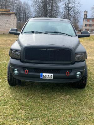 Black Dodge RAM 2002 in Valga, with an engine capacity of 4.70 L and mileage of 0 thousand km for 7000 €, photo 9 on AUTOMOTO.COM.LV