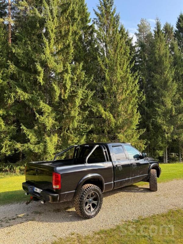 Melns Dodge RAM 2002 Rīga, ar dzinēja tilpumu 4.70 L un nobraukumu 250 tūkst. km par 8995 €, foto 3 vietnē AUTOMOTO.COM.LV