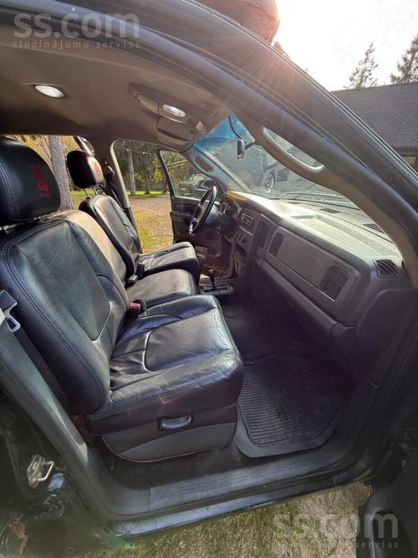 Melns Dodge RAM 2002 Rīga, ar dzinēja tilpumu 4.70 L un nobraukumu 250 tūkst. km par 8995 €, foto 11 vietnē AUTOMOTO.COM.LV