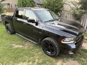 Melns Dodge RAM 2011 Rīga, ar dzinēja tilpumu 5.70 L un nobraukumu 231 tūkst. km par 17000 €, foto 3 vietnē AUTOMOTO.COM.LV