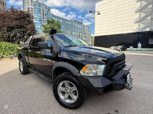 Black Dodge RAM 2012 in Vilnius, with an engine capacity of 5.70 L and mileage of 226 thousand km for 14900 €, photo  on AUTOMOTO.COM.LV