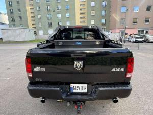 Black Dodge RAM 2012 in Vilnius, with an engine capacity of 5.70 L and mileage of 226 thousand km for 14900 €, photo 7 on AUTOMOTO.COM.LV