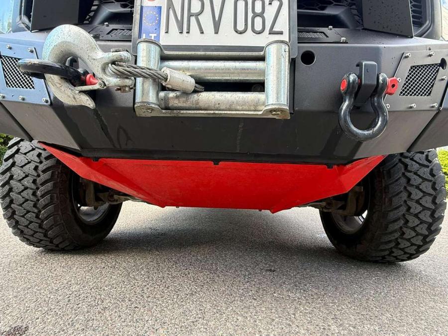 Black Dodge RAM 2012 in Vilnius, with an engine capacity of 5.70 L and mileage of 226 thousand km for 14900 €, photo 12 on AUTOMOTO.COM.LV