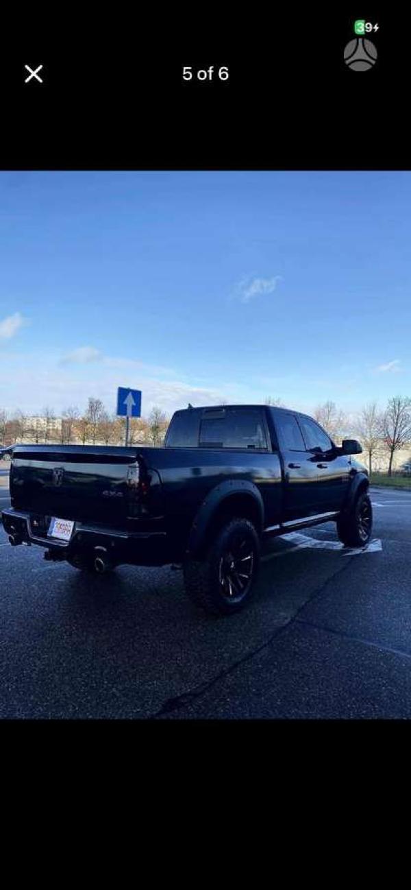 Black Dodge RAM 2013 in Kaunas, with an engine capacity of 5.65 L and mileage of 219 thousand km for 12200 €, photo 4 on AUTOMOTO.COM.LV