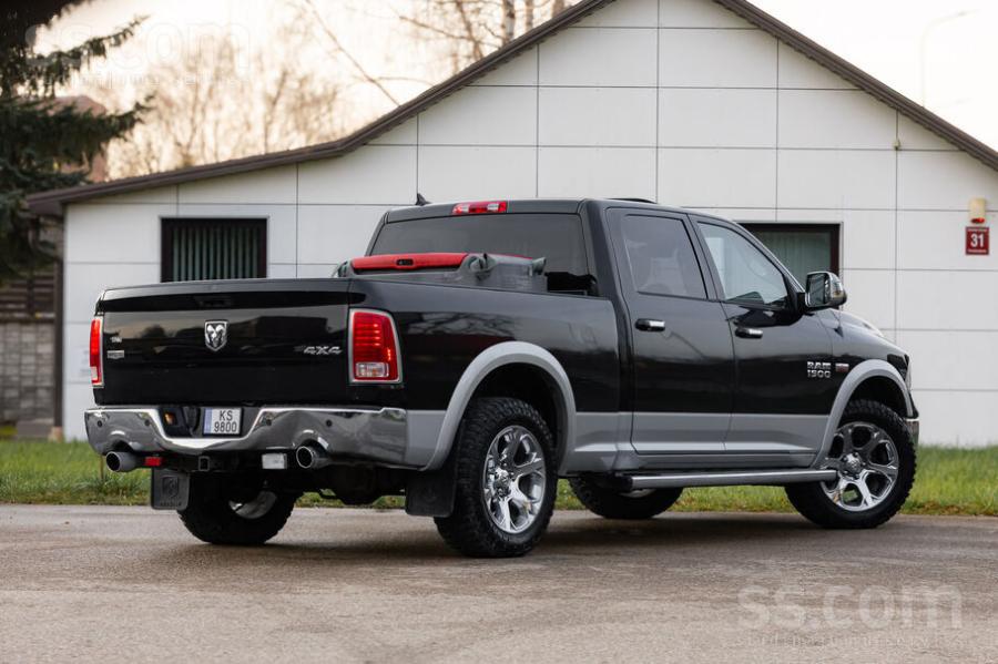 Melns Dodge RAM 2013 Bauska, ar dzinēja tilpumu 5.70 L un nobraukumu 213 tūkst. km par 18500 €, foto 6 vietnē AUTOMOTO.COM.LV