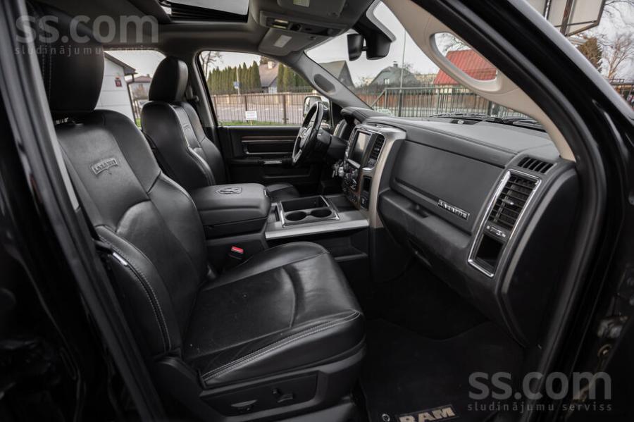 Melns Dodge RAM 2013 Bauska, ar dzinēja tilpumu 5.70 L un nobraukumu 213 tūkst. km par 18500 €, foto 8 vietnē AUTOMOTO.COM.LV