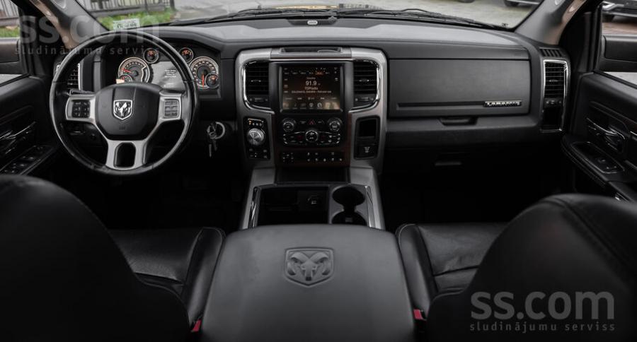 Melns Dodge RAM 2013 Bauska, ar dzinēja tilpumu 5.70 L un nobraukumu 213 tūkst. km par 18500 €, foto 12 vietnē AUTOMOTO.COM.LV