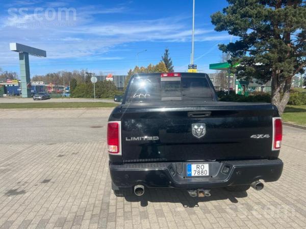 Melns Dodge RAM 2014 Rīga, ar dzinēja tilpumu 3.00 L un nobraukumu 320 tūkst. km par 24500 €, foto 6 vietnē AUTOMOTO.COM.LV