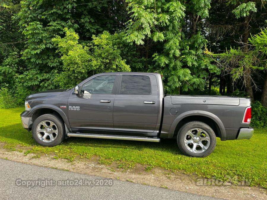 Black Dodge RAM 2014 in Tallinn, with an engine capacity of 5.70 L and mileage of 0 thousand km for 19500 €, photo 5 on AUTOMOTO.COM.LV
