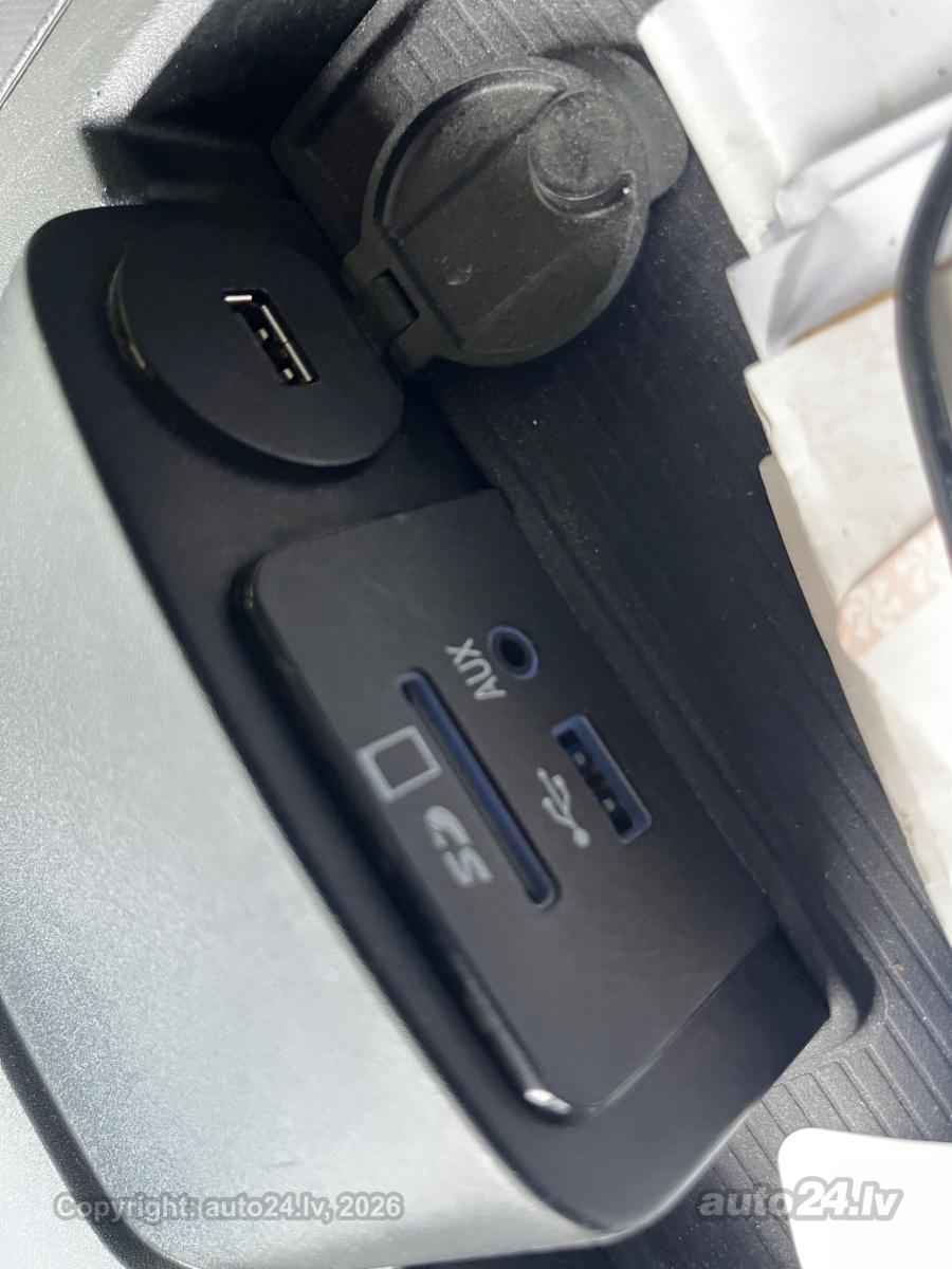 Black Dodge RAM 2014 in Tallinn, with an engine capacity of 5.70 L and mileage of 0 thousand km for 19500 €, photo 13 on AUTOMOTO.COM.LV