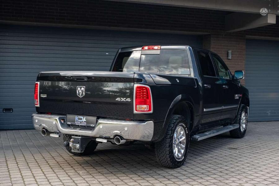 Black Dodge RAM 2016 in Marijampole, with an engine capacity of 2.97 L and mileage of 60 thousand km for 38250 €, photo 10 on AUTOMOTO.COM.LV