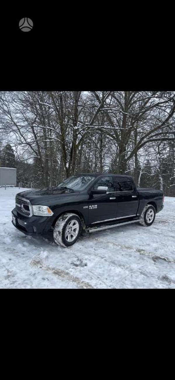 Black Dodge RAM 2016 in Vilnius, with an engine capacity of 5.70 L and mileage of 215 thousand km for 22000 €, photo 1 on AUTOMOTO.COM.LV