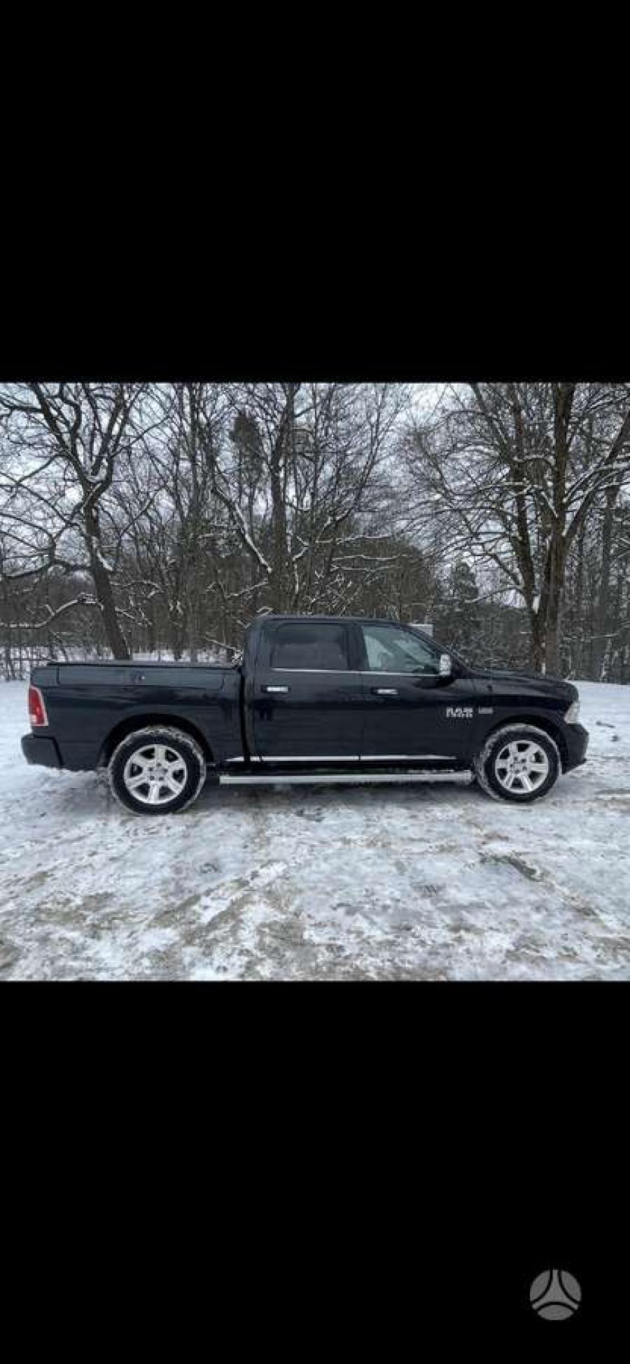 Black Dodge RAM 2016 in Vilnius, with an engine capacity of 5.70 L and mileage of 215 thousand km for 22000 €, photo 3 on AUTOMOTO.COM.LV