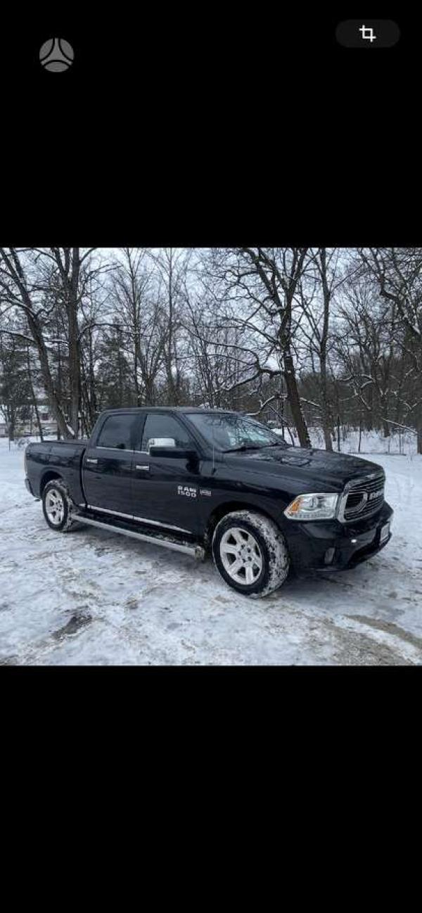 Black Dodge RAM 2016 in Vilnius, with an engine capacity of 5.70 L and mileage of 215 thousand km for 22000 €, photo 6 on AUTOMOTO.COM.LV