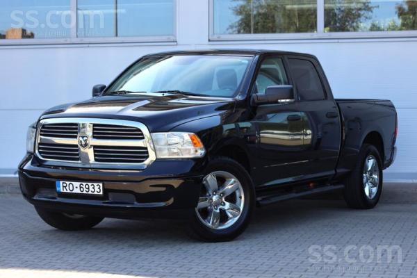 Black Dodge RAM 2016 in Riga, with an engine capacity of 3.00 L and mileage of 0 thousand km for 17995 €, photo 1 on AUTOMOTO.COM.LV
