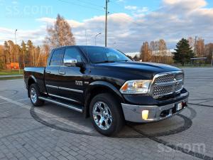 Melns Dodge RAM 2016 Jelgava, ar dzinēja tilpumu 5.70 L un nobraukumu 262 tūkst. km par 18600 €, foto  vietnē AUTOMOTO.COM.LV