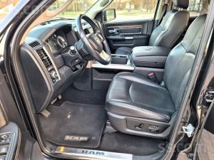 Melns Dodge RAM 2016 Jelgava, ar dzinēja tilpumu 5.70 L un nobraukumu 262 tūkst. km par 18600 €, foto 10 vietnē AUTOMOTO.COM.LV