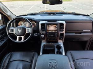 Melns Dodge RAM 2016 Jelgava, ar dzinēja tilpumu 5.70 L un nobraukumu 262 tūkst. km par 18600 €, foto 14 vietnē AUTOMOTO.COM.LV