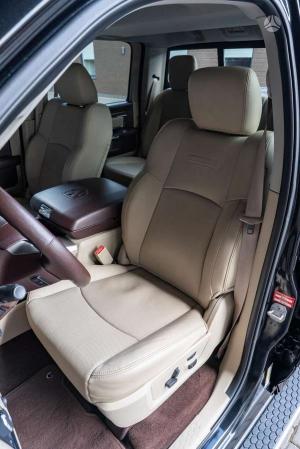 Melns Dodge RAM 2016 Marijampole, ar dzinēja tilpumu 2.97 L un nobraukumu 60 tūkst. km par 37750 €, foto 27 vietnē AUTOMOTO.COM.LV