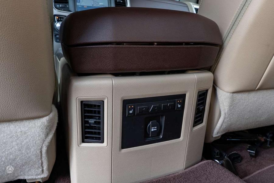 Melns Dodge RAM 2016 Marijampole, ar dzinēja tilpumu 2.97 L un nobraukumu 60 tūkst. km par 37750 €, foto 34 vietnē AUTOMOTO.COM.LV