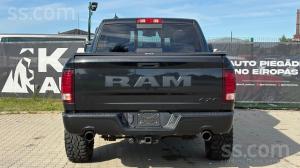 Melns Dodge RAM 2018 Liepāja, ar dzinēja tilpumu 5.70 L un nobraukumu 76 tūkst. km par 34500 €, foto 11 vietnē AUTOMOTO.COM.LV