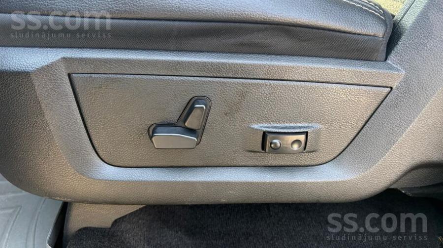 Melns Dodge RAM 2018 Liepāja, ar dzinēja tilpumu 5.70 L un nobraukumu 76 tūkst. km par 34500 €, foto 36 vietnē AUTOMOTO.COM.LV