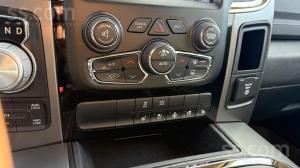 Melns Dodge RAM 2018 Liepāja, ar dzinēja tilpumu 5.70 L un nobraukumu 76 tūkst. km par 34500 €, foto 50 vietnē AUTOMOTO.COM.LV