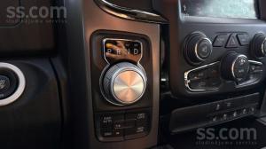 Melns Dodge RAM 2018 Liepāja, ar dzinēja tilpumu 5.70 L un nobraukumu 76 tūkst. km par 34500 €, foto 54 vietnē AUTOMOTO.COM.LV