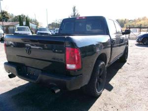 Black Dodge RAM 2019 in Klaipeda, with an engine capacity of 3.00 L and mileage of 246 thousand km for 12999 €, photo 3 on AUTOMOTO.COM.LV
