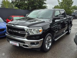 Melns Dodge RAM 2019 Viļņa, ar dzinēja tilpumu 5.65 L un nobraukumu 209 tūkst. km par 23500 €, foto 4 vietnē AUTOMOTO.COM.LV