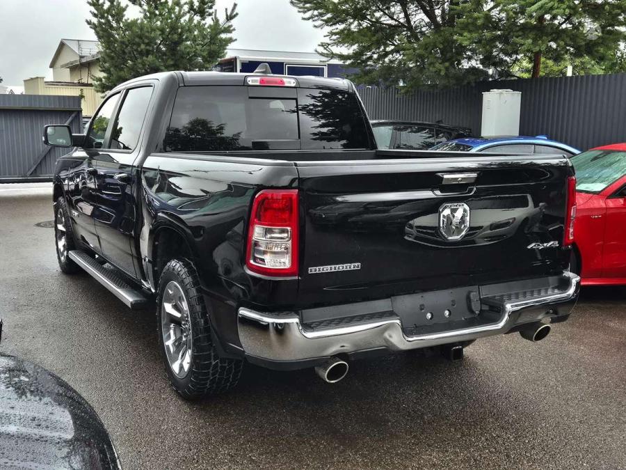 Melns Dodge RAM 2019 Viļņa, ar dzinēja tilpumu 5.65 L un nobraukumu 209 tūkst. km par 23500 €, foto 5 vietnē AUTOMOTO.COM.LV