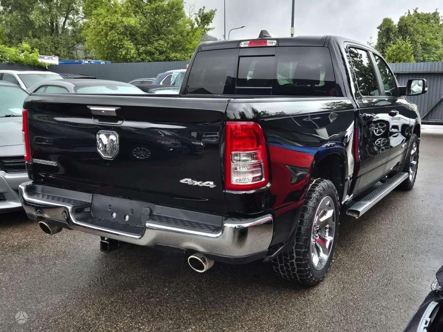 Melns Dodge RAM 2019 Viļņa, ar dzinēja tilpumu 5.65 L un nobraukumu 209 tūkst. km par 23500 €, foto 7 vietnē AUTOMOTO.COM.LV