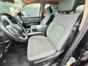 Melns Dodge RAM 2019 Viļņa, ar dzinēja tilpumu 5.65 L un nobraukumu 209 tūkst. km par 23500 €, foto 10 vietnē AUTOMOTO.COM.LV