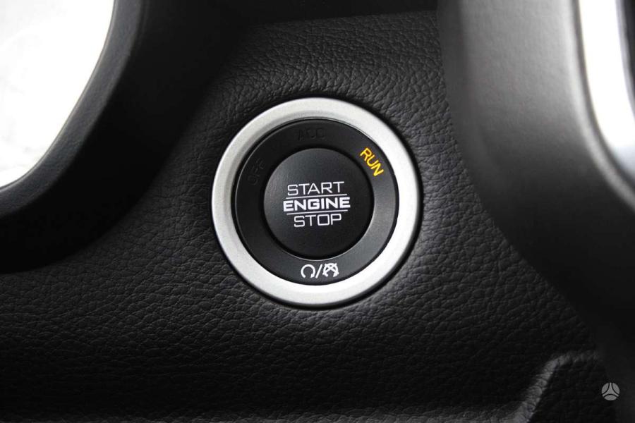 Melns Dodge RAM 2019 Viļņa, ar dzinēja tilpumu 5.65 L un nobraukumu 209 tūkst. km par 23500 €, foto 29 vietnē AUTOMOTO.COM.LV